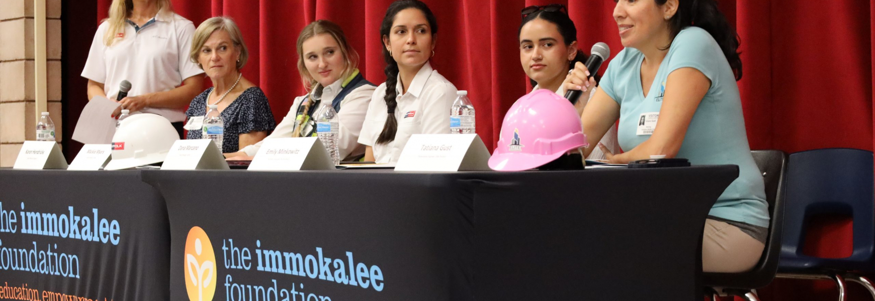 All Female Engineering And Construction Management Executives Participate In Career Panel